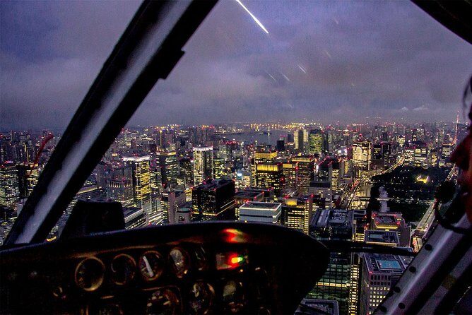 22 minsTokyo City Lights Helicopter Tour : Skytree+Asakusa - Authentic Feedback From Travelers