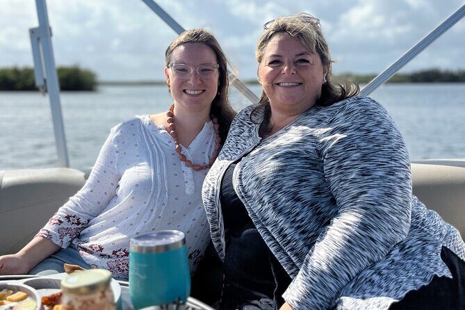 23ft Pontoon Boat Rental - Who Is This Experience Best For?