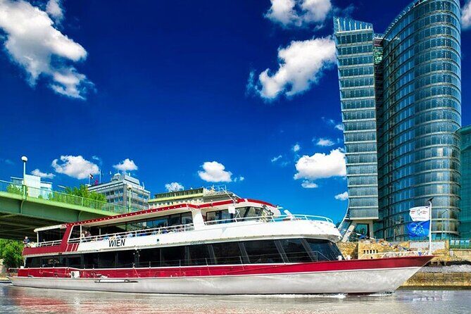 24-hour Hop-On Hop-Off with River Cruise - Transportation: Comfort and Convenience