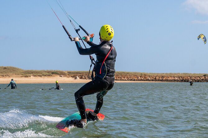 2,5-hour Semi-private Kite Course with your own Kite! - Why This Kite Course Stands Out