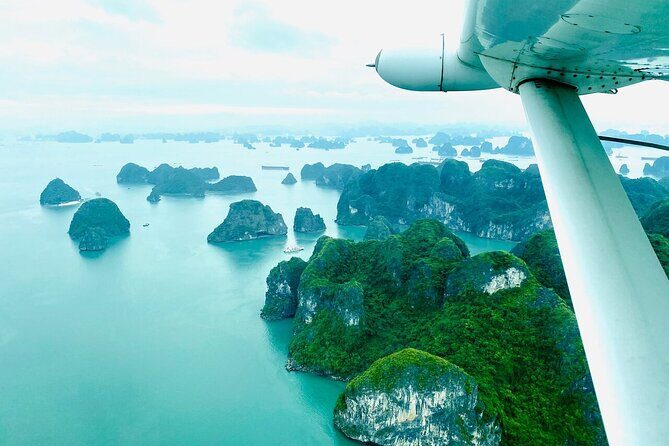 25 Minute Sightseeing Flight Over Halong from Hanoi Expressway - Practical Considerations