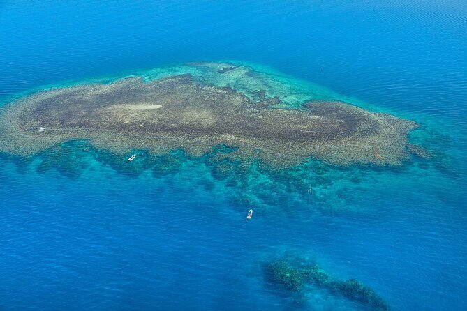 25 minutes Mamanuca Island Tour - The Journey Through the Skies: A Close Look at the Tour Itinerary