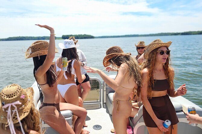 25ft Pontoon Party Boat w/ Captain up to 12 people (3 hrs) - The Real Advantage: Authentic, Personalized, and Fun