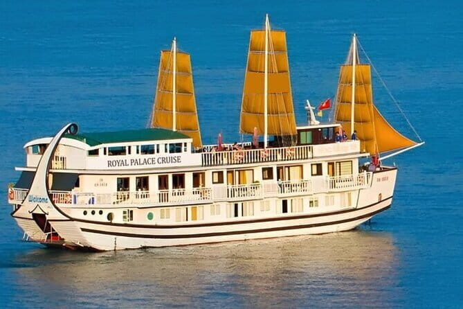 2D1N Explore Breathtaking Beauty with Halong Royal Palace Cruise - Key Points