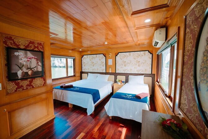 2D1N in less tourist area cruise with 5-10 pax, kayaking, biking - Authentic Feedback from Travelers