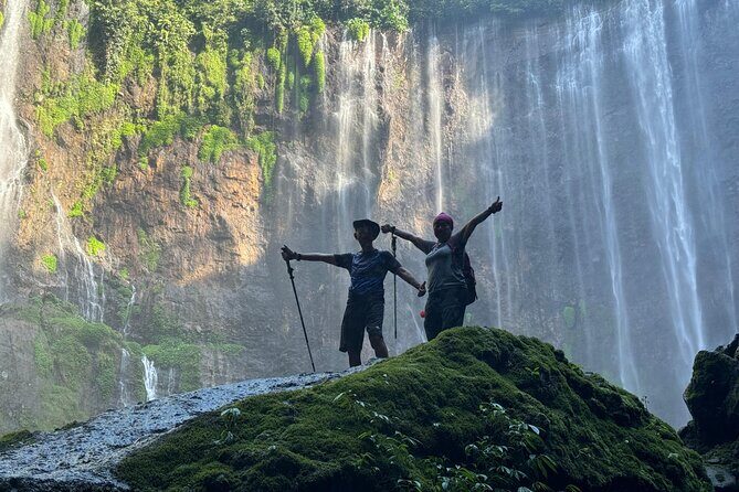 2D1N Tumpak Sewu Waterfall & Bromo Sunrise Adventure Tour - Review of the 2D1N Tumpak Sewu Waterfall & Bromo Sunrise Adventure Tour