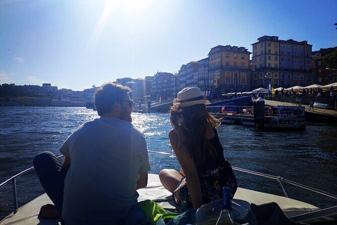 2h Private Boat Trip for two with Tasting in Porto - A Romantic Escape on Porto’s Douro River