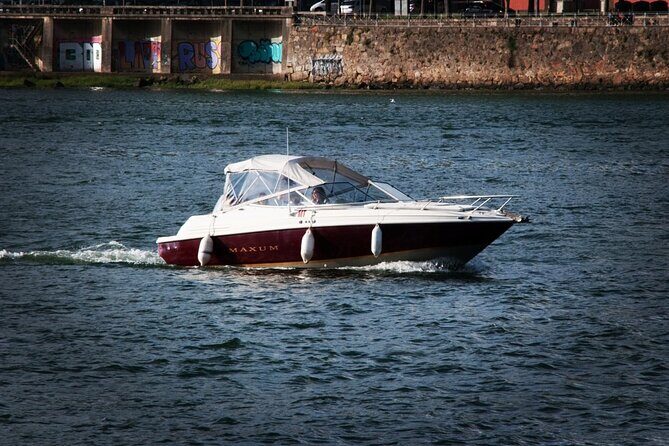 2h Private Boat Trip for two with Tasting in Porto - Balancing Price and Value