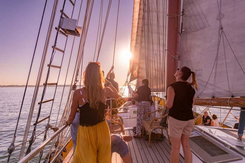 2h Sailing Trip on a Historic Tall Ship from the Pier - What Past Participants Say