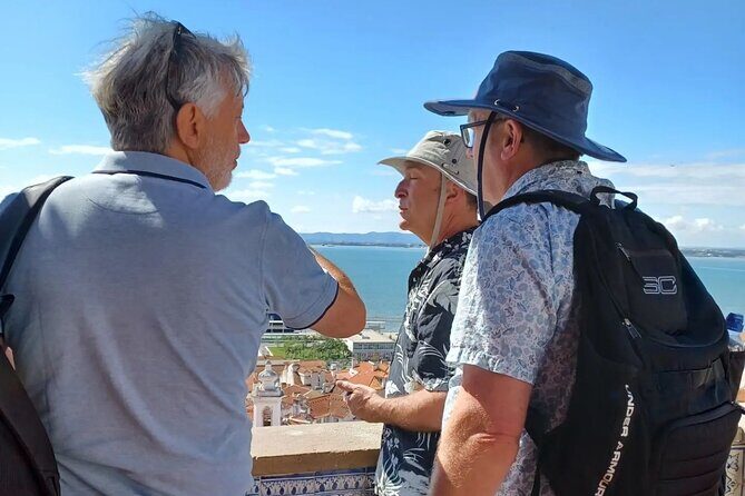 2H Tuk Tuk Tour Central Lisbon - FAQ