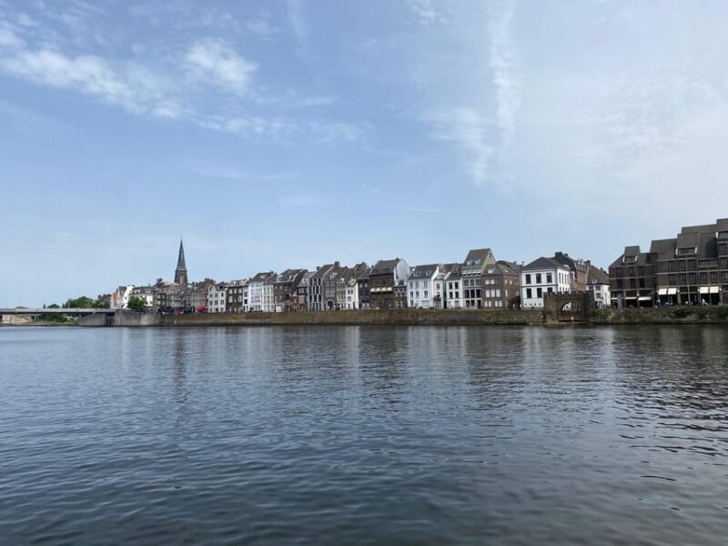 2H Walking Tour Maastricht - Who Would Enjoy This Tour?