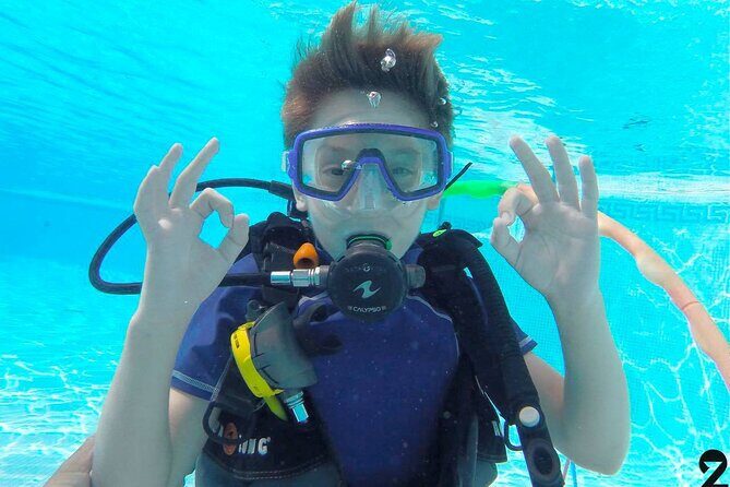 2Hour Bubble Maker 1 Pool Dive with Games in Costa Adeje for Kids - Key Points