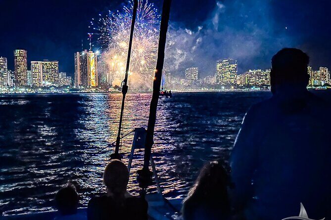 2hr Luxury Private Sailing Catamaran for 7-12 People - FAQ