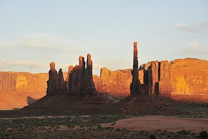 3.0 Hours of Monument Valley's Sunrise or Sunset 4×4 Tour - FAQ