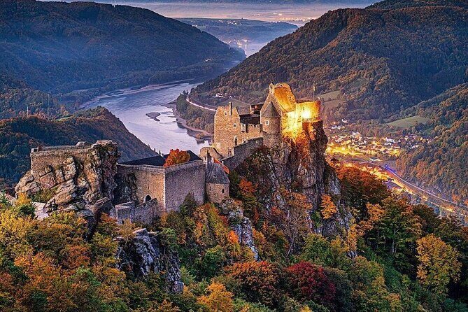 3 Castles and Wine Private Day Trip in Danube Valley from Vienna - What’s the timing like?
