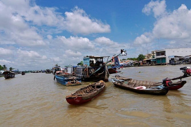 3-Day Adventure in HCMC - Mekong Delta - Day 2: Floating Markets and River Life