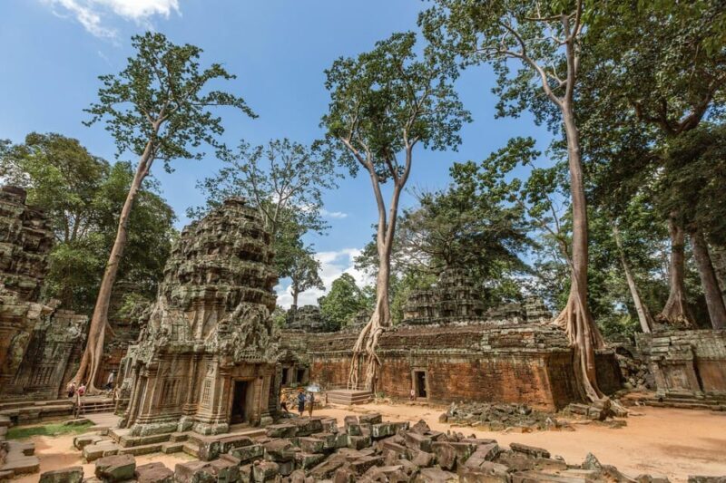 3-Day Angkor Wat Adventure W/ Waterfall and Floating Village - Insights from Reviews: What Past Travelers Say