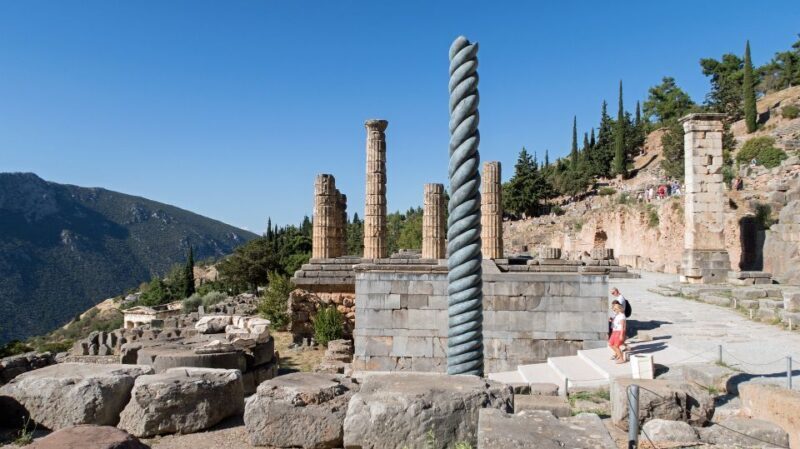 3-day classical Spanish guided tour in Peloponesse & Delphi - An In-Depth Look at the 3-Day Tour Experience
