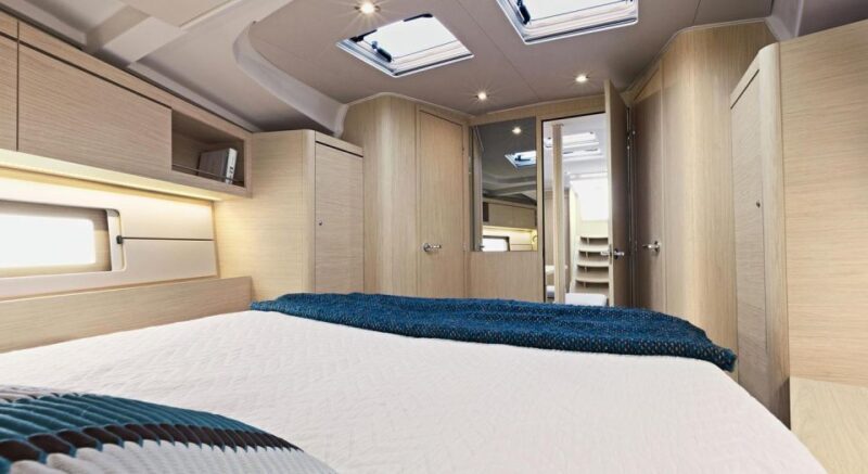 3-Day Crewed Charter "The Relaxing" Beneteau Oceanis 46.1 - Key Points