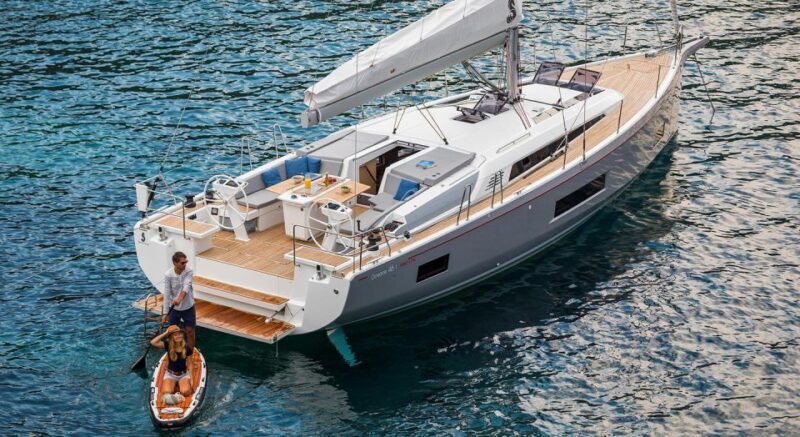 3-Day Crewed Charter "The Relaxing" Beneteau Oceanis 46.1 - Who Will Love This Experience?