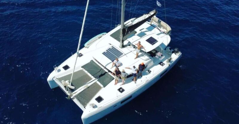 3-Day Crewed Charter "The Relaxing"- Lagoon 42 catamaran - Key Points