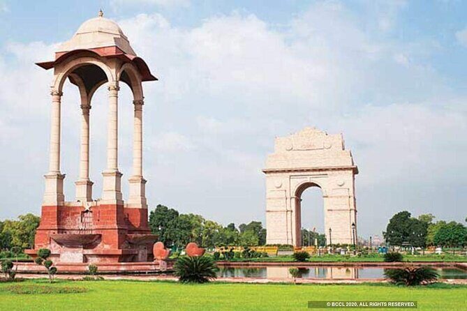 3- Day golden triangle From Pune - Day 1: Delhi’s Heritage and an Early Morning Flight to Agra