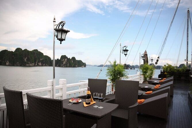 3 Day Halong Bay Arcady Cruise from Hanoi - Key Points