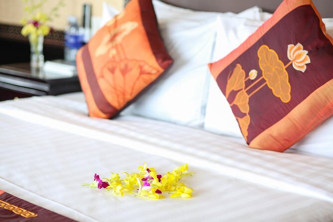 3-Day Halong Bay Cruise on the Starlight - Dining and Amenities: More Than Just Scenery