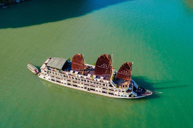 3 Day Halong Bay Tour with Horror Cruise from Hanoi Vietnam - Day 1: Land, Lunch, and Island Adventures