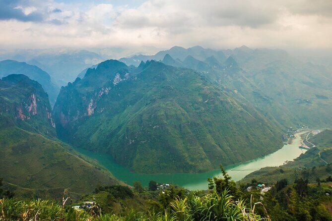 3 Day Hanoi to Ha Giang Shared City Tour with Bus - Transportation, Accommodation, and Overall Value