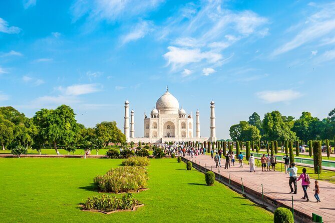 3 Day Luxury Golden Triangle Tour to Agra & Jaipur from New Delhi - An In-Depth Look at the Itinerary and What It Means for You