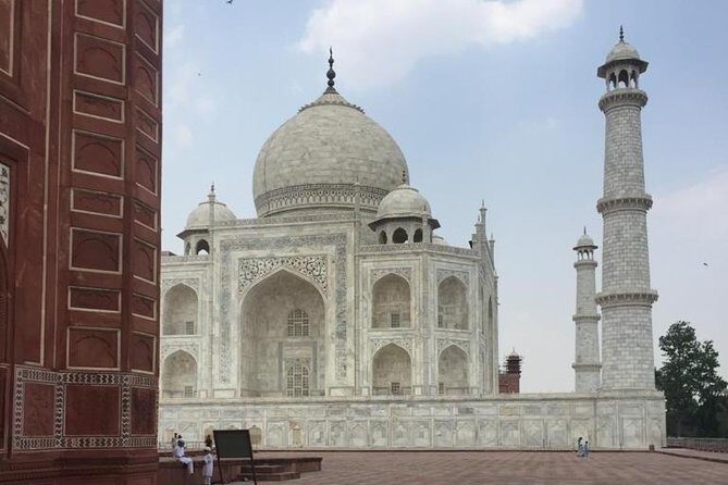 3- day luxury Tour Agra Jaipur from Delhi - Introduction to the Experience