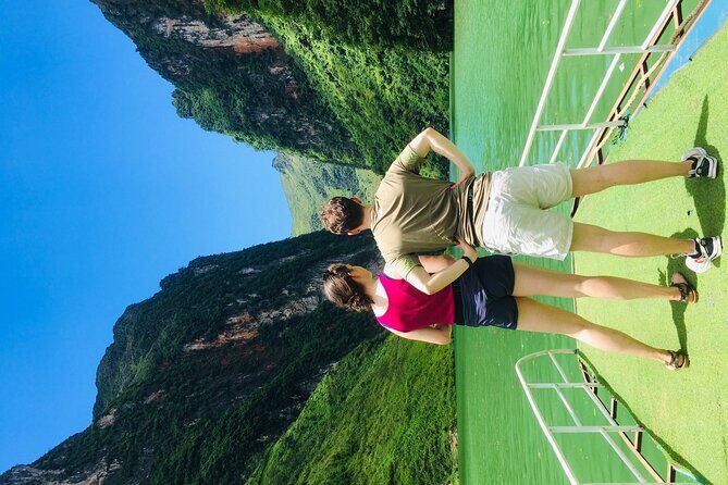 3-day Motorbikes Adventure Tour via Ha Giang Loop - An In-Depth Look at the Ha Giang Loop 3-Day Tour