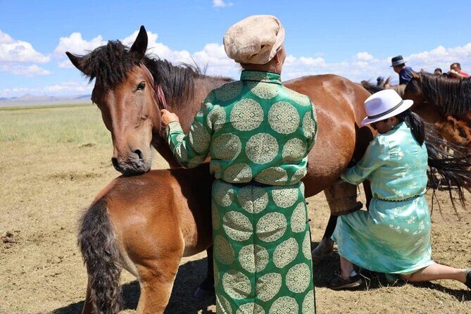 3 Day Nomadic Real Life Experience - Day 2: Hands-On Herder Life