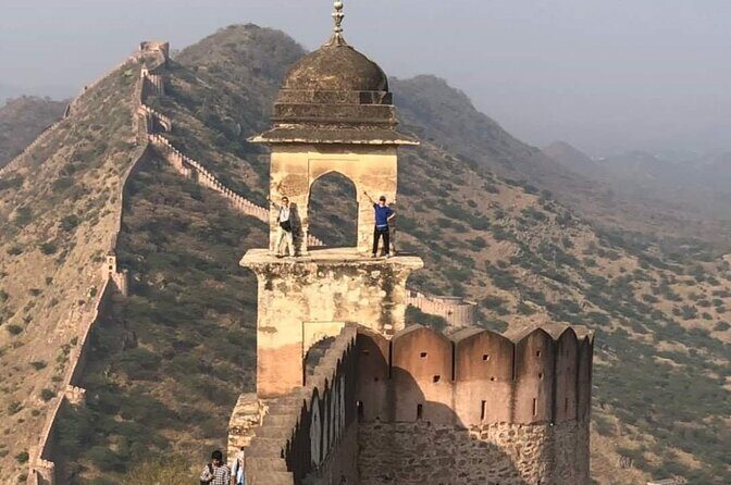 3 - Day Private Golden Triangle Tour : Delhi, Agra,and Jaipur - Day 2: The Iconic Taj Mahal and the Road to Jaipur