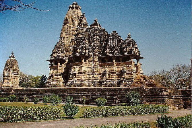 3-Day Private Tour to Khajuraho and Kamasutra Temples from Delhi by Train - An In-depth Look at the Experience