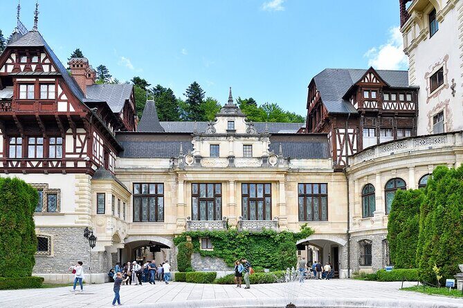 3-Day Tour of Transylvanias Landmarks from Bucharest - Day 1: From Bucharest to the Heart of the Carpathians