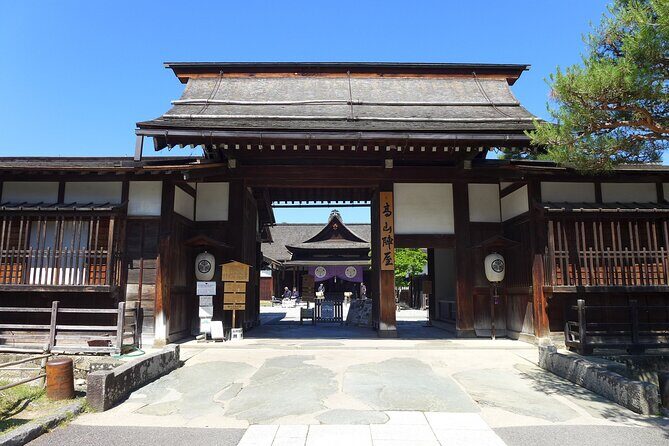 3-day trip from Osaka to Shirakawa-go - Key Points