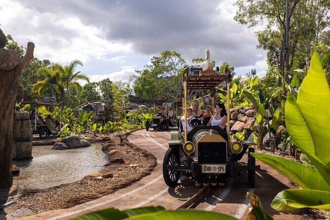 3-Day Unlimited Dreamworld, WhiteWater World & SkyPoint Ticket - An In-Depth Look at the Tour