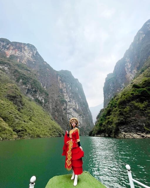 3 Days 2 Nights Ha Giang Loop With HMong Ethnic Travel - The Cultural and Social Vibe