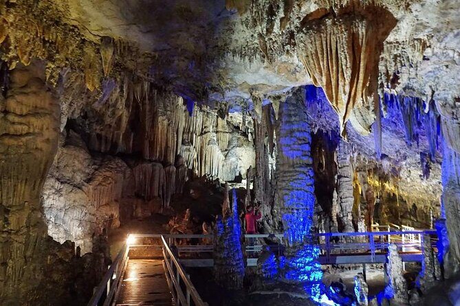 3 Days and 2 Nights Ha Giang Loop Tour - Accommodation and Meals