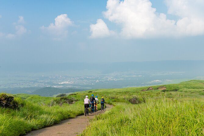 3-Days experience to feel the nature of Aso - An In-Depth Look at the Aso 3-Day Tour