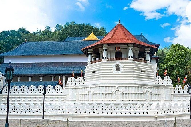 3 Days Glimpse of Sri Lanka - FAQs