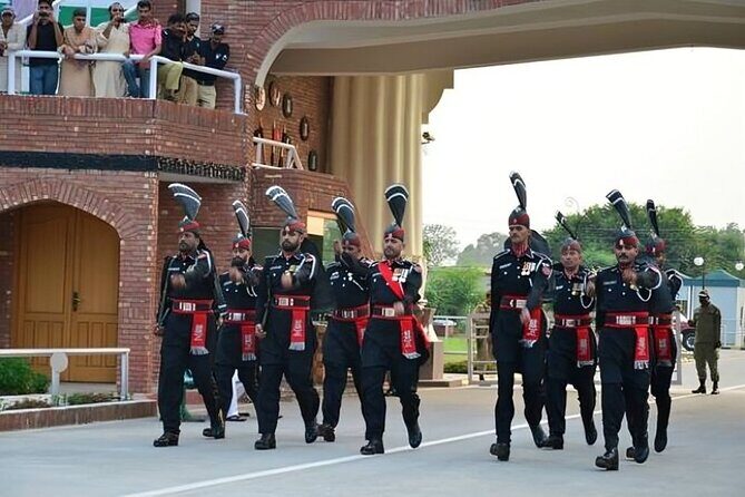 3 Days Guided Full Board Tour of Lahore - The Journey Through Lahore: A Closer Look