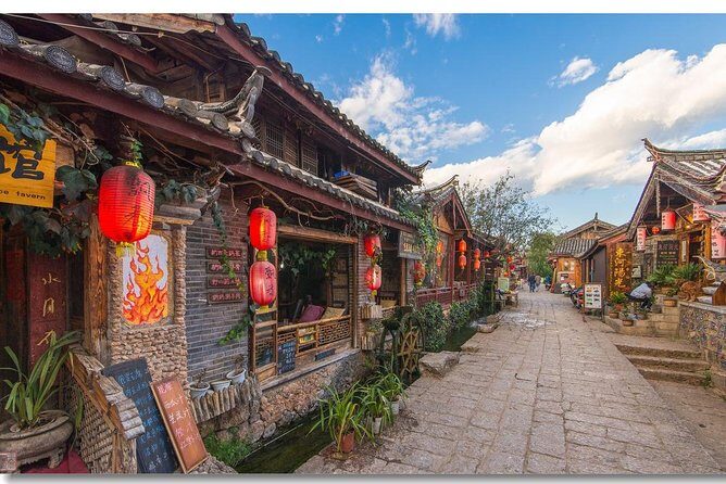 3-Days Lijiang Tour with the Jade Dragon Snow Mountain and Tiger Leaping Gorge - Authentic Experiences and Local Culture