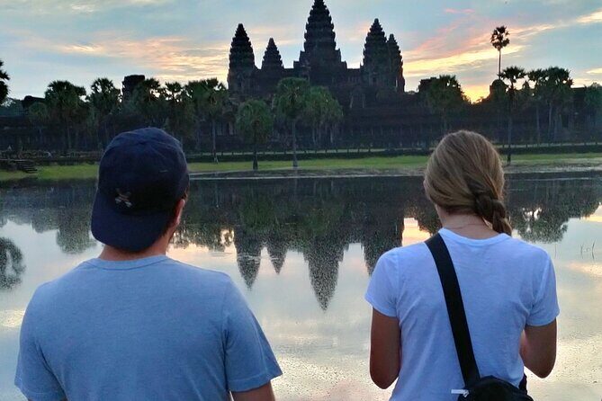 3-Days Private Angkor Wat Sunrise/Sunset Tours & Floating Village - Transportation and Comfort