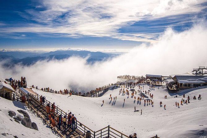 3-Days Private Lijiang Tour:Old towns,Snow mountain,Tiger Leaping Gorge and Show - Key Points