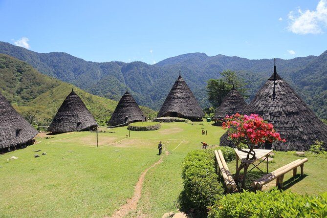 3 days to Wae Rebo - Day 1: Scenic Road Trip and Beach Stopover