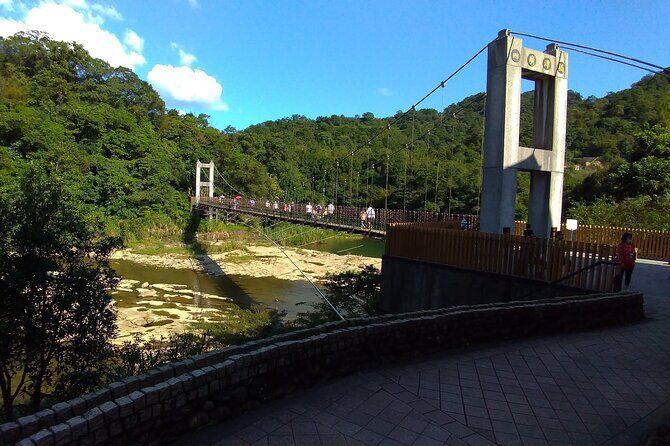 3 Days Tour in Beautiful Northern Taiwan Charter - Authentic Experiences and Peak Moments