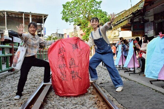 3 Days Tour in Beautiful Northern Taiwan Charter - FAQ